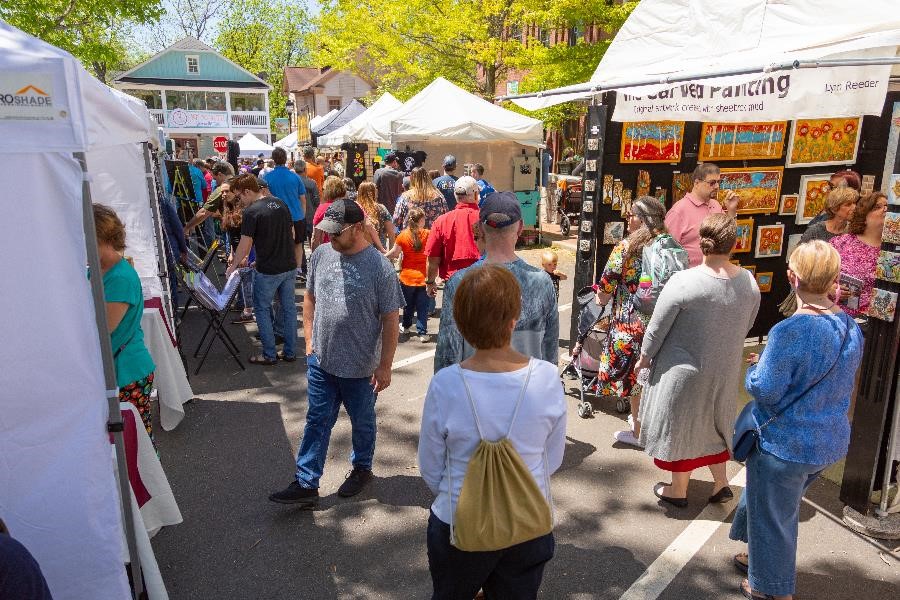 Artist Marketplace | Bear on the Square